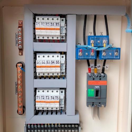 Jual PANEL INSTALASI LISTRIK 3 PHASE 24GROUP PEMBAGI - Kab. Bojonegoro ...