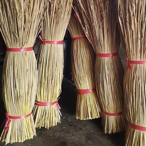 Jual Jerami kering,jerami padi untuk atap,kerajinan,dekorasi ...