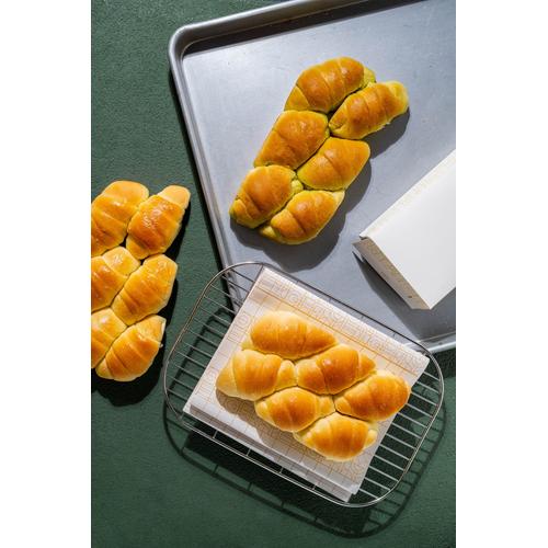Jual Butter Roll - Cheese - Jakarta Barat - One Eighty Bakery | Tokopedia