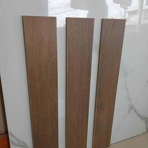 Jual List Plint/Keramik/Dinding Tangga Motif Kayu 10x60 Indogress - Kab ...