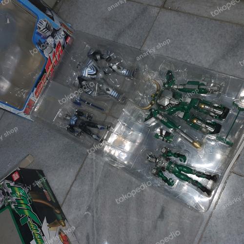 Jual R&M Rider & Monster not SHF Kamen Rider Ryuki zolda magnugiga ...