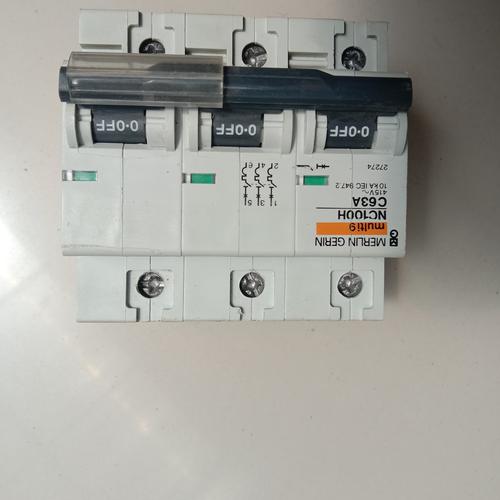 Jual MCB MERLIN GERIN NC100H C63A 3P 10KA nc100h 3p. 63a 10ka 415v ...