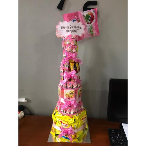 Jual Snack Tower Yupi Pocky Susu Ultra / Snack Cake Ulang Tahun - Kota ...