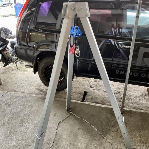 Jual tripod rescue vertical for hauling lowering not camp cmc - Kota ...