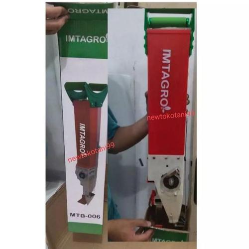 Jual Alat tanam jagung tugal IMTAGRO / SATAGRO corn seeder machine alat ...