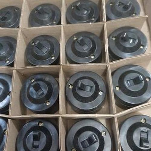 Jual Saklar engkel jadul Broco /Saklar jadul hitam/ 12 biji Saklar ...