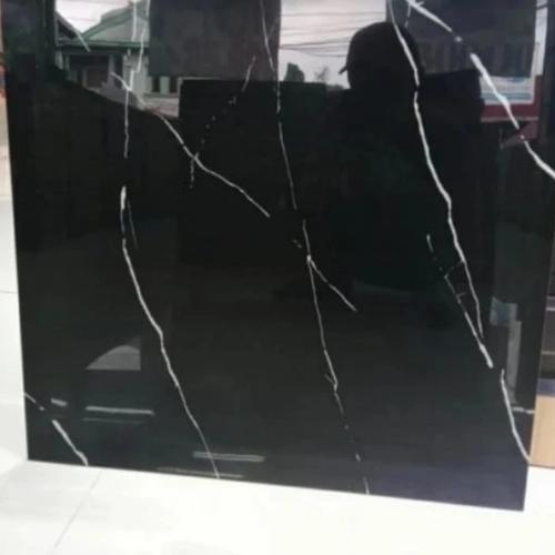 Jual granit lantai 60×60 motif hitam Garuda ragnatela - grade A - Kab ...