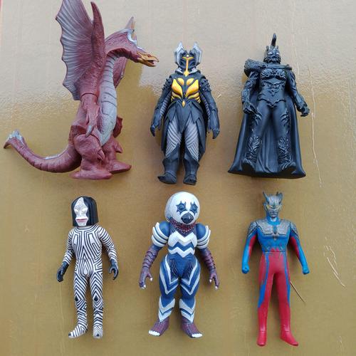 Jual ULTRAMAN ORIGINAL BANDAI ACTION FIGURE DX MONSTER GODZILLA - kaiju ...