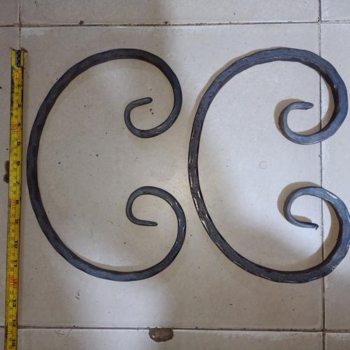 Jual Ornamen Pagar Besi Letter C 30 cm Nako 12 dan Nako 16 EMBOSS ...