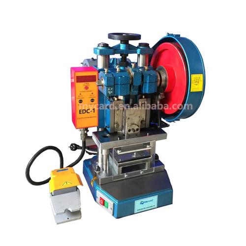 Jual Mesin Plong Potong ID Card, otomatis ID card Puncher Machine ...