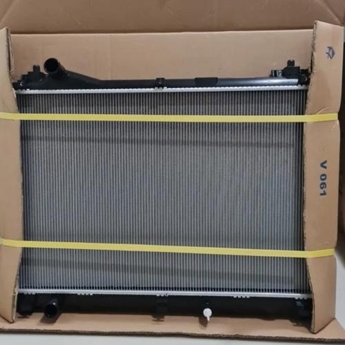 Jual Radiator Suzuki Grand Vitara Manual 2400cc 2006-2018 Koyorad Asli ...