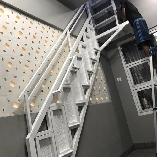 Jual Tangga lipat Dinding minimalis modern (putih) - Kab. Sleman - The ...