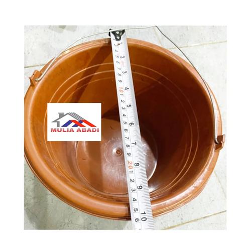 Jual Ember cor kecil orange anti pecah / ember cor orange kecil ...