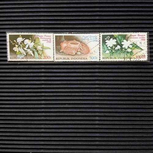 Jual Perangko/Prangko INDONESIA 1992. BUNGA EKSOTIS. Set lengkap (3v ...