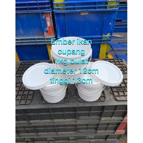 Jual ember bekas es krim 1kg bulat ember ice cream 1kg bulat plus tutup ...