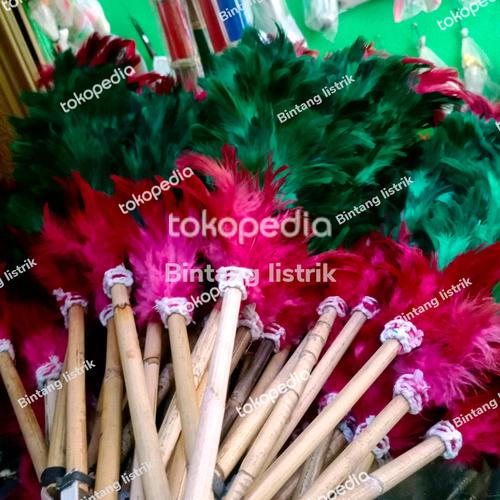 Jual Bintang Listrik Kemoceng Sulak Bulu Ayam Panjang 40cm Pegangan ...
