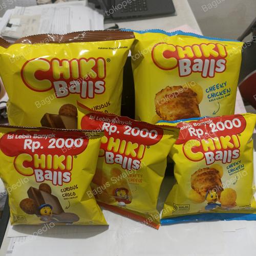 Jual Chiki Balls Snack Curious Choco Cokelat Cheeky Chicken Kaldu Ayam ...