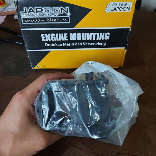 Jual Engine Mounting Pangkon Mesin Dudukan Mesin Gran Max Kanan Japoon ...
