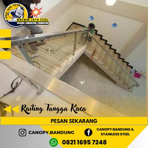 Jual Tangga stainless kaca / Reling Tangga Rumah kaca / Tangga ...