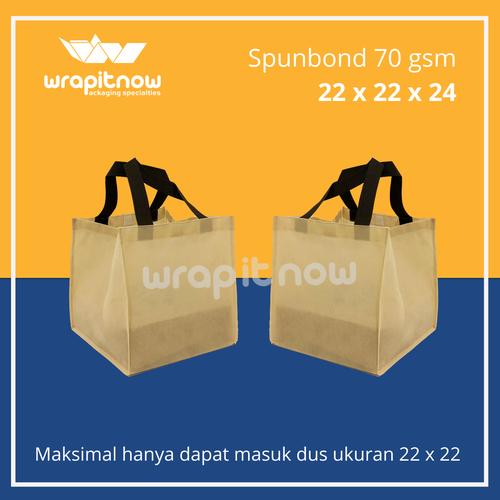 Jual Tas Spunbond 22x22x24 Standing Handle Tas Souvenir Box Kantong Belanja - Kota Semarang ...