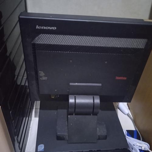 Jual Monitor lenovo kotak 17 inch - Kota Bogor - edja | Tokopedia