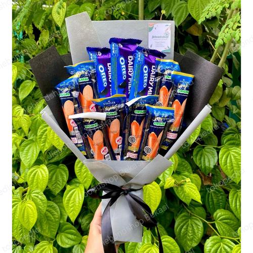 Jual BUKET SOSIS KENZLER CADBURY OREO PREMIUM UNIK CANTIK HADIAH WISUDA ...