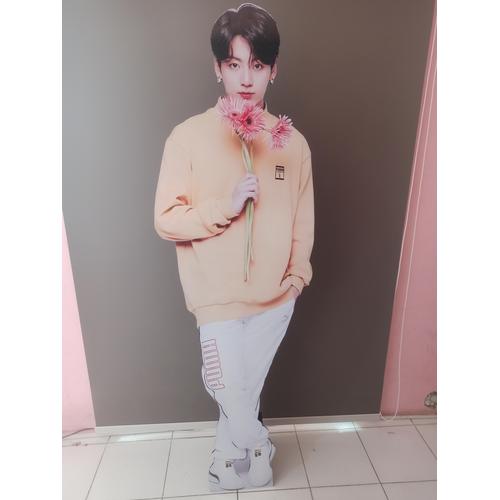 Jual Standee KPOP Custom Real Size uk. 180 cm x 60 cm - Jakarta Pusat ...