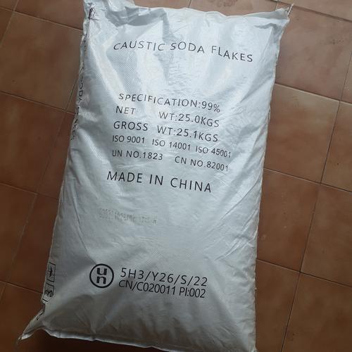 Jual Soda Api/ Caustic Soda flake 25kg - Kota Depok - Gatadro Chemical ...