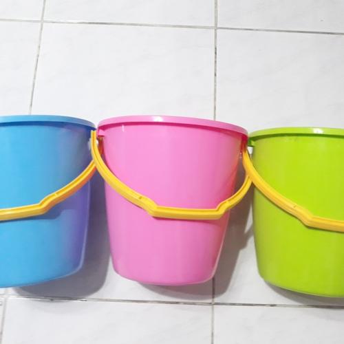 Jual Ember Gagang Plastik Warna Tantos 6.5L Kamar Mandi WC Toilet ...
