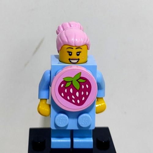 Jual Lego Minifigure Girl With Brick Costume ( light blue ) with pink ...