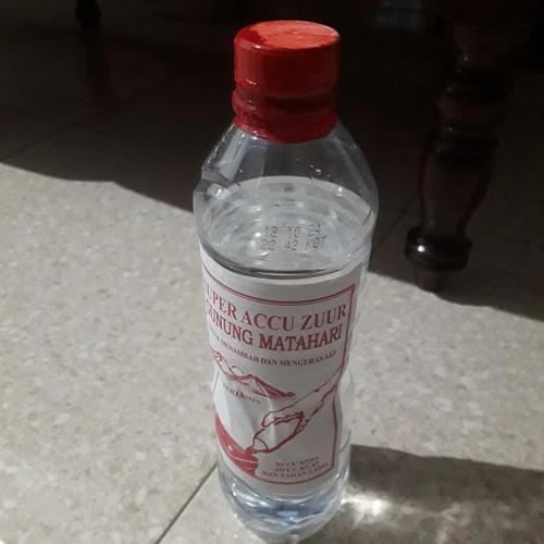 Jual air aki accu zuur botol merah 600 ml - gunung matahari - Kota ...