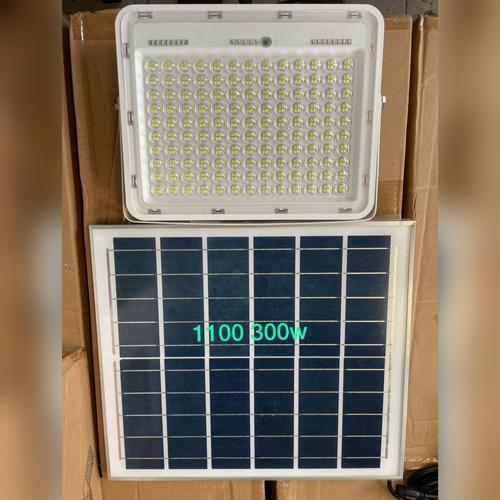 Jual lampu sorot led solar sel panel surya 2in1 jalan 100 200 300 400 watt - SOLAR 50 WAT ...