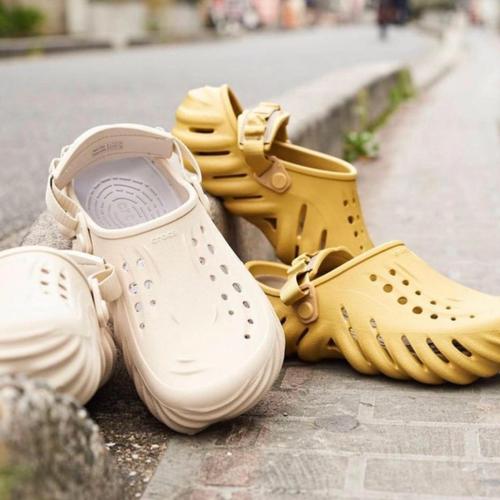 Promo Sandal Crocs Pria Wanita Crocs Echo Original - STORM, M8 ...