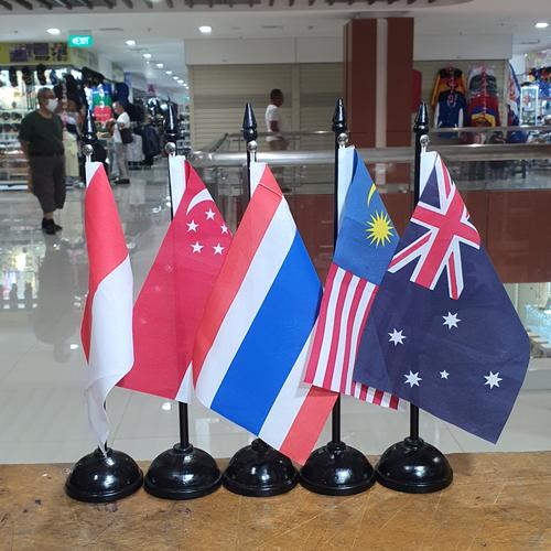 Jual Tiang kayu meja + bendera negara (tiang kayu bendera meja pajangan ...