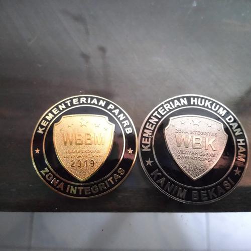 Jual pin custom - All Size - Jakarta Pusat - Bizurai Advertising ...