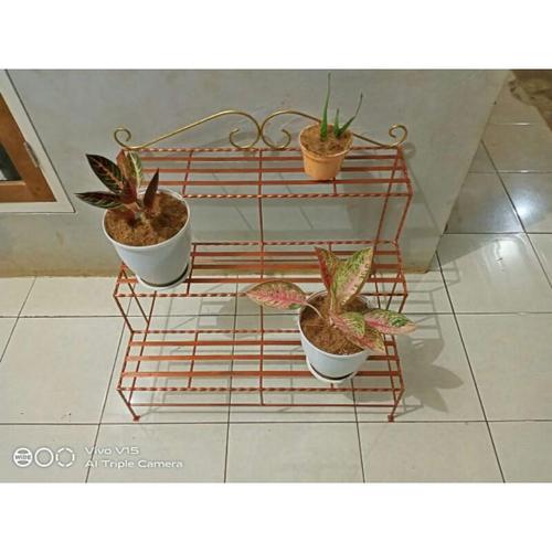 Jual standing pot besi 3tingkat-rak rakan pot besi-rak pot besi - Kab ...