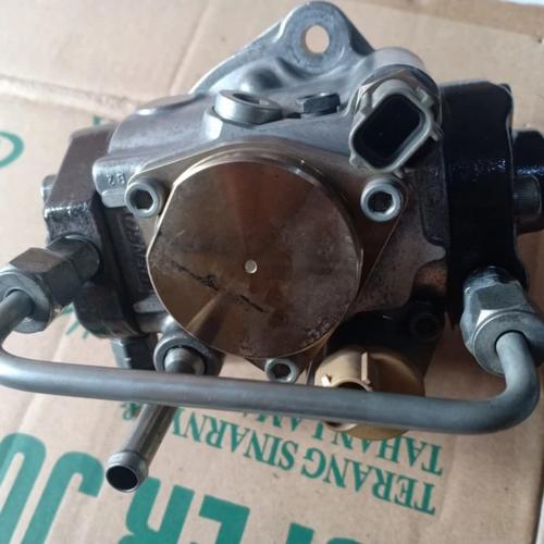 Jual injeksi injection pump Hilux-fortuner-hiace Innova diesel ...