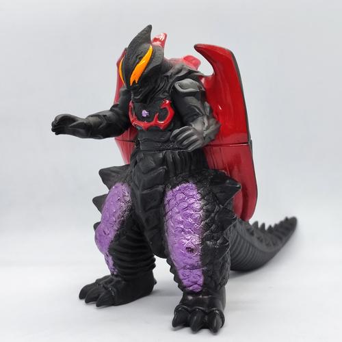 Jual ULTRAMAN BELIAL FUSION CHIMERABEROS BANDAI ULTRA MONSTER SERIES ...