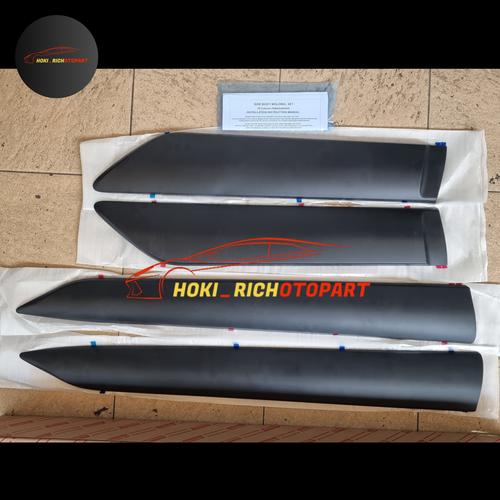 Jual Lis List Side Body Moulding Pintu Innova Zenix set 4pc original ...