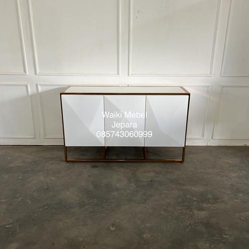 Jual Buffet Minimalis Pintu Motive Cat Duco Kombinasi Besi Stainless ...