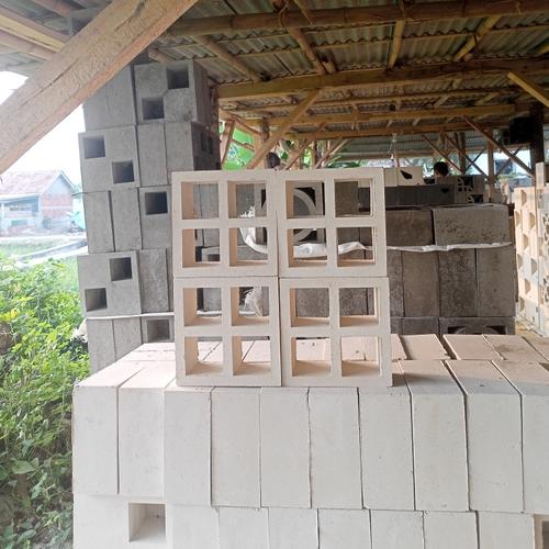 Jual roster beton minimalis putih - Kab. Bandung Barat ...