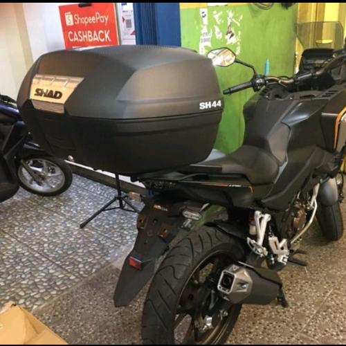 Jual TERMURAH BOX MOTOR SHAD SH44 SH 44 COVER CARBON DAN BREKET BRACKET ...