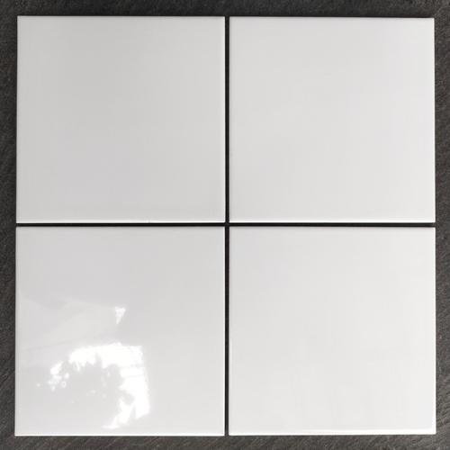 Jual Mosaic / Keramik Putih Glossy Uk. 15x15 Cm - Mulia - Kota Depok ...