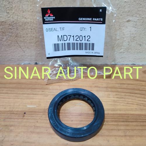 Jual OIL SEAL SIL TRANSFER DEPAN STRADA L200 TRITON PAJERO SPORT ...