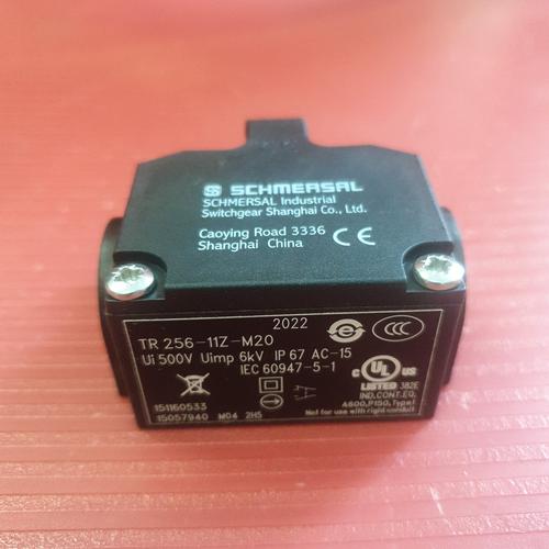Jual SCHMERSAL Position switch TR256-11z-M20 - Kota Surabaya - ATOSYS ...