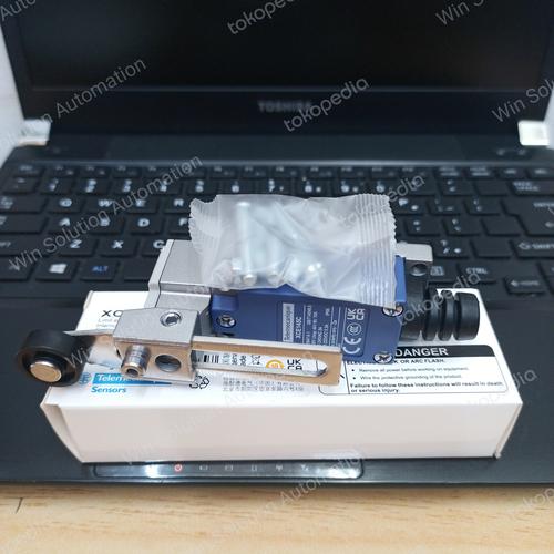 Jual telemecanique Schneider XCE series XCE145 limit switch - Jakarta ...