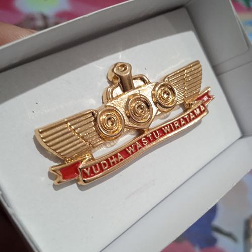 Jual brevet wing pin lencana tank kavaleri yudha wastu wiratama - Kota ...