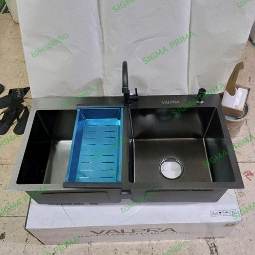 Jual Kitchen sink valpra 8245 black paket komplit kran flexible hitam ...