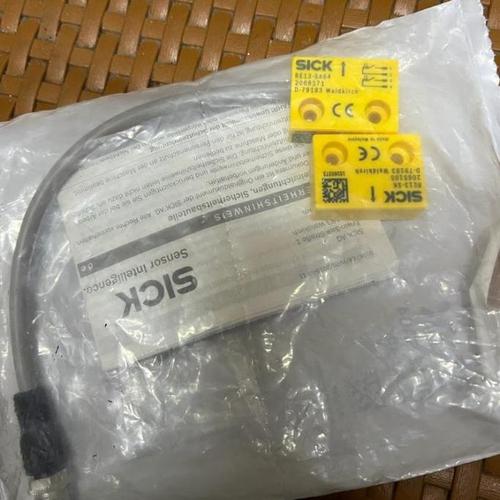 Jual Sensor Sick Re13-Sa64 Safety Door Magnetic Switch Original Asli ...
