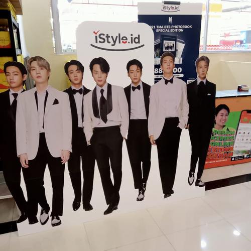 Jual Standee Custom Real Size Human Standee - PVC 5mm - Kota Tangerang ...